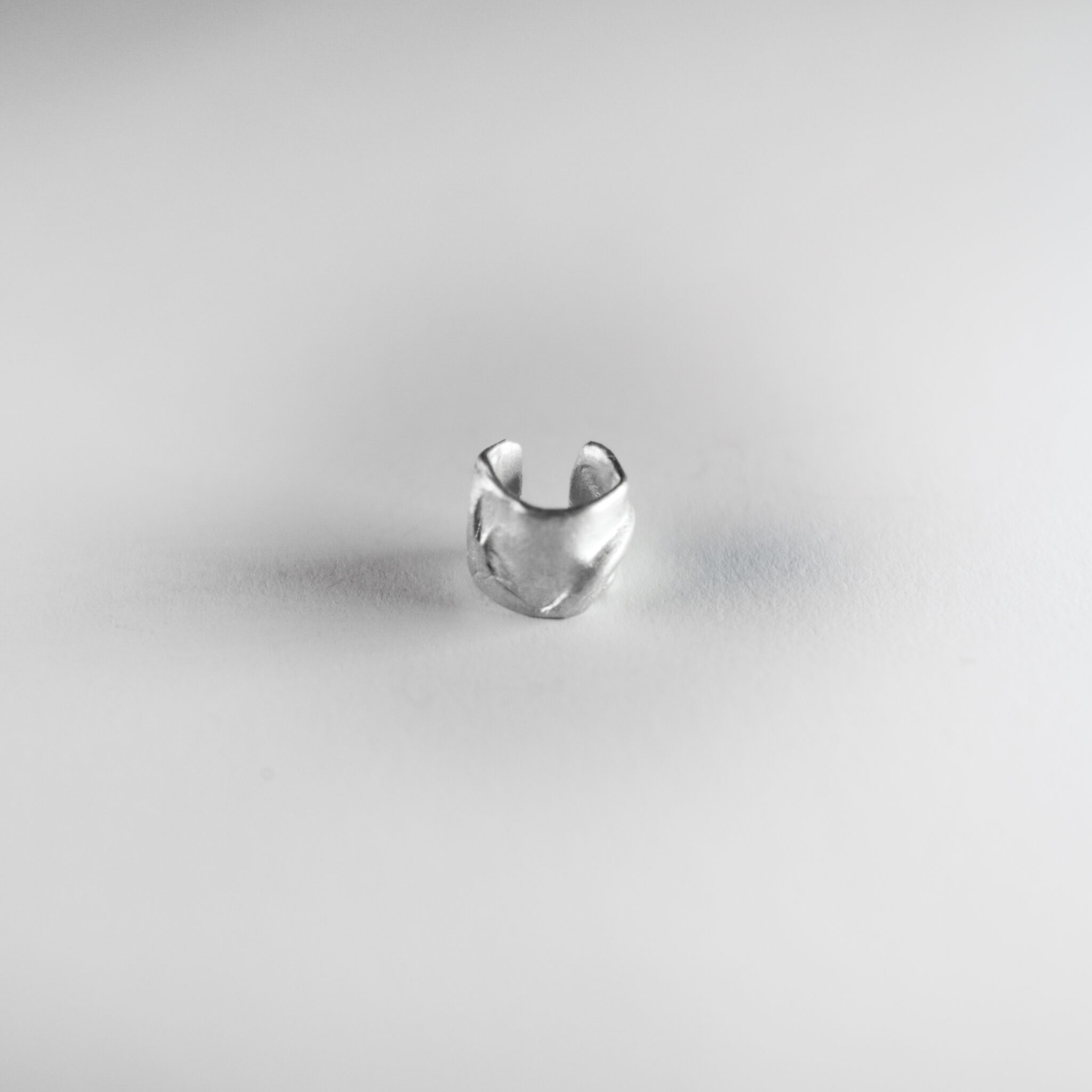 “Solar” ear cuff – Hoku